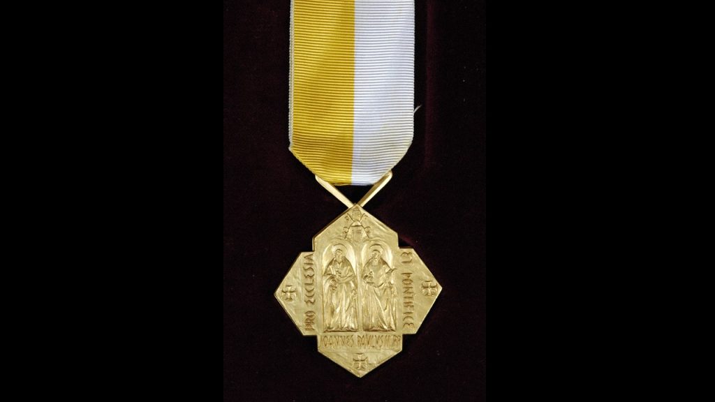 Neste dia, em 1888, o Papa Leão XIII criava a medalha “Pro Ecclesia et ...