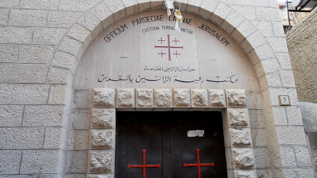Neste dia, em 1342, o Papa Clemente VI reconhecia canonicamente a ...